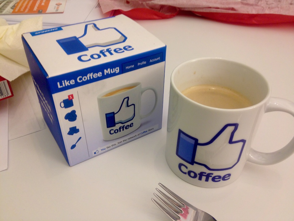 Facebook Coffee Mug Kaffeebecher - naschkater.com - das Süßigkeiten ...