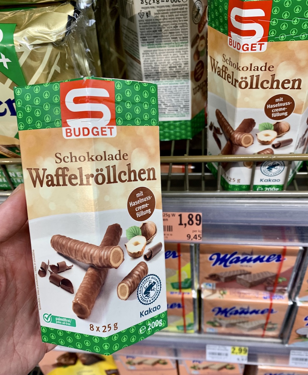 Spar Budget Schokolade Waffelröllchen Amicelli-Imitat 8x25G ...