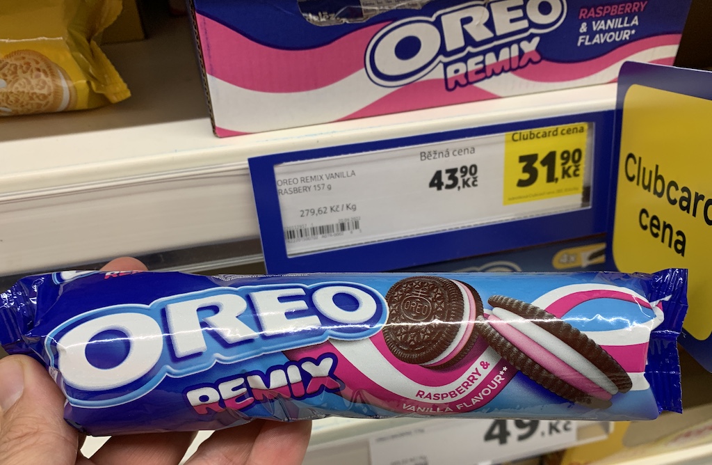 Oreo Remix Raspberry+Vanilla Tschechien - naschkater.com - das ...
